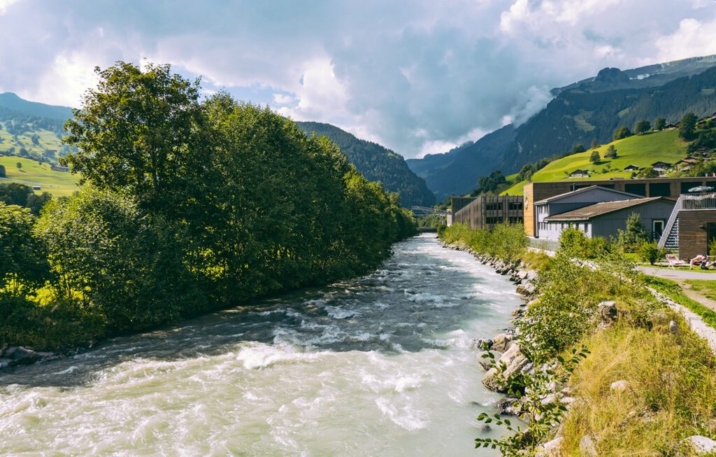 An Easy Travel Guide To Grindelwald, Switzerland - The Dana Edition